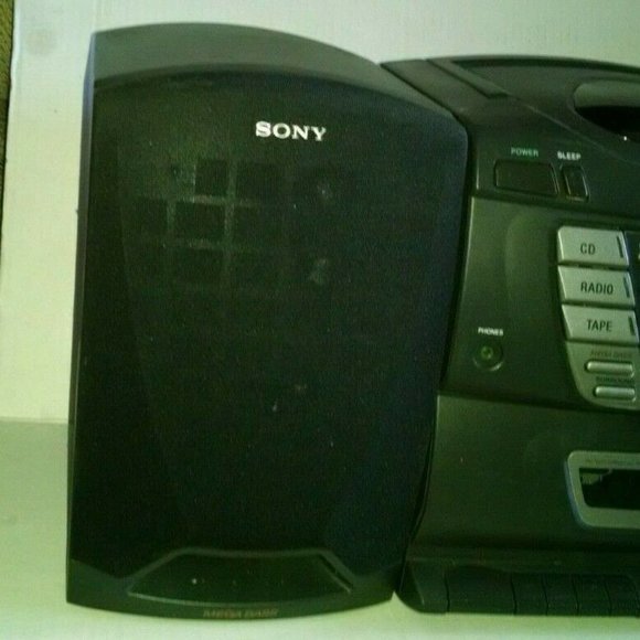 Sony | Other | Vintage Collectible Cd Portable Radio Cassette Player ...